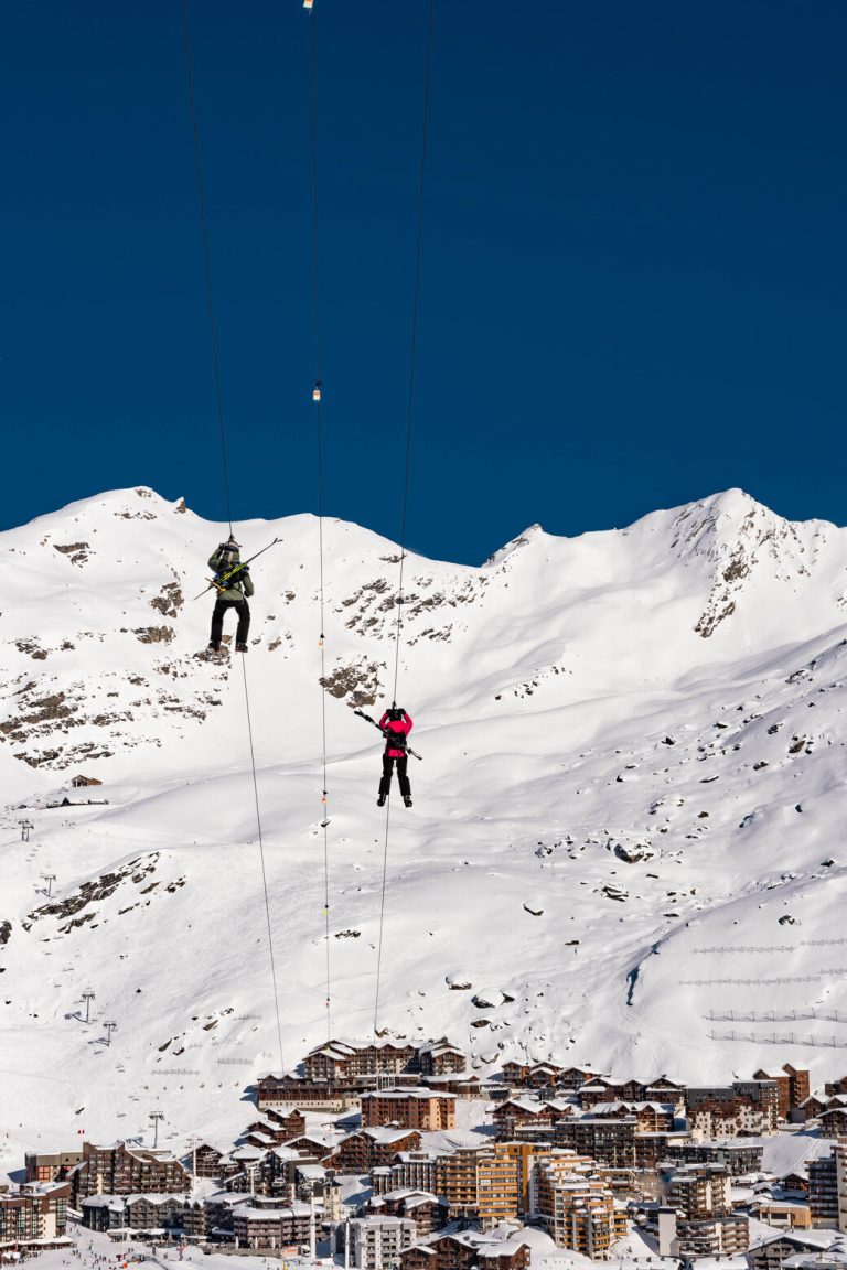 La BEE : the double zipline of Val Thorens at 2500m